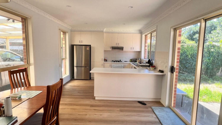 Share house Brooklyn, Melbourne | $255pw, 3 bedroom house ...