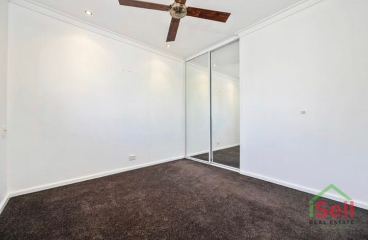 Share house Beldon, Perth | $210pw, 3 bedroom house | FlatmateFinders ...