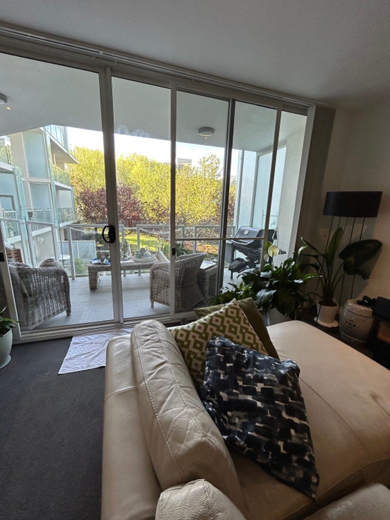 Share house Barton, Canberra and ACT | $375pw, 3 bedroom apartment ...