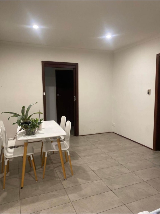 Share house Wheelers Hill, Melbourne | $198pw, 3 bedroom house ...