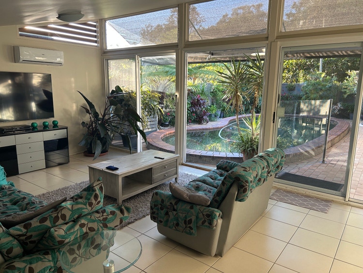 Share house Broadbeach Waters, Gold Coast | $275pw, 4+ bedroom house ...