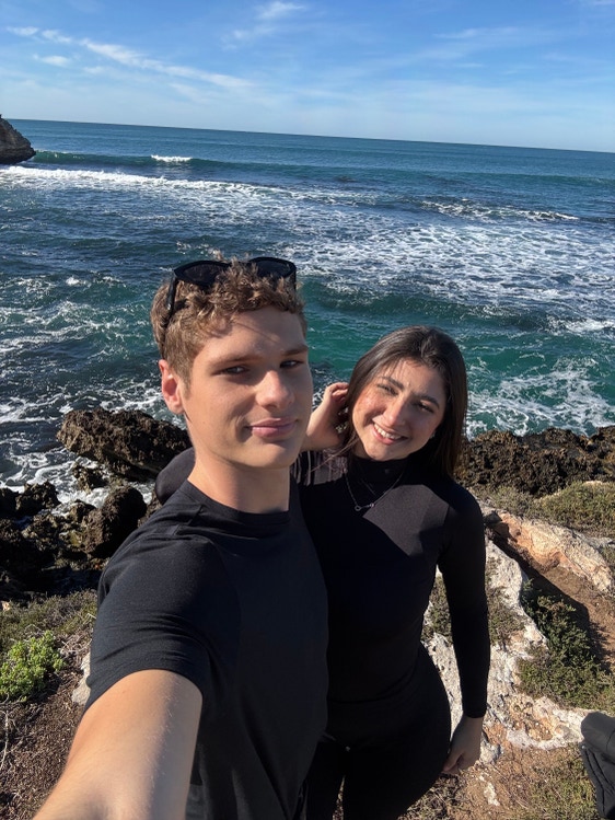 Luiza&Gabriel, 18 – 24 yrs - Looking in Perth - Inner | FlatmateFinders ...