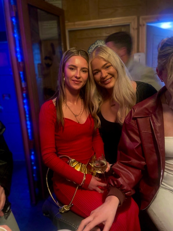 Katie, Woman (str), 18 – 24 yrs - Looking in Perth - North West ...