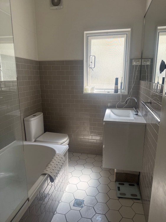 Share house Maroubra, Sydney | $470pw, 2 bedroom apartment ...