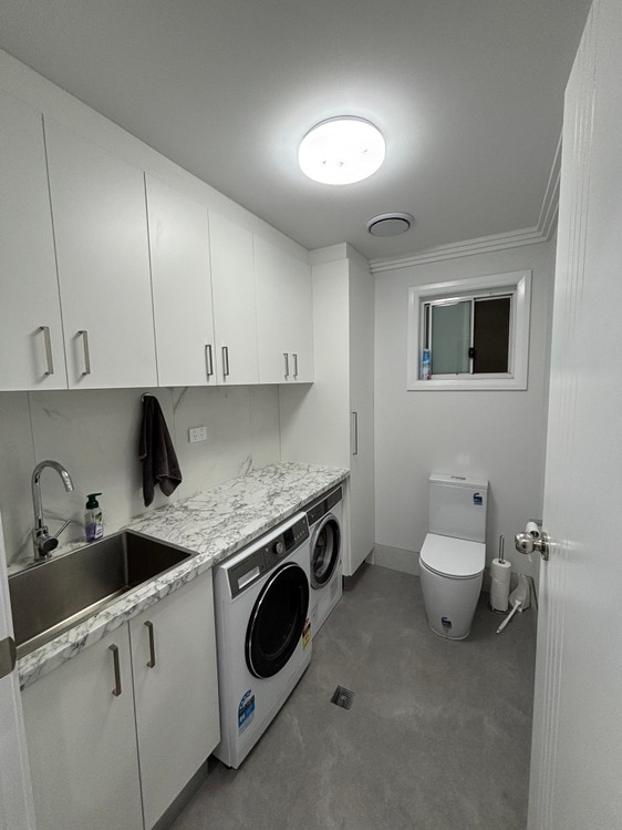 Share house Fairfield West, Sydney | $185pw, 4+ bedroom house ...