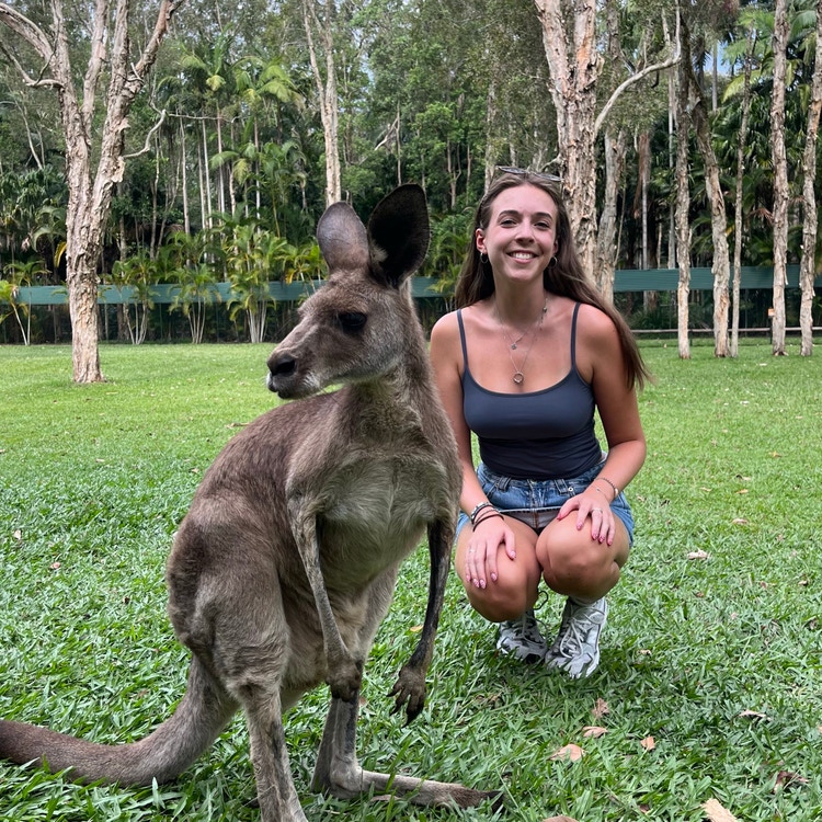 Laura, Woman (str), 25 – 30 yrs - Looking in Sydney - Eastern Suburbs ...