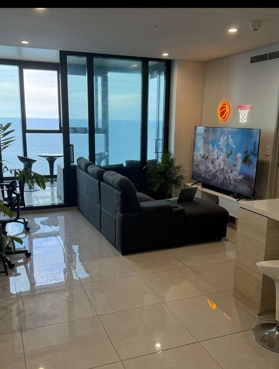 Share house Surfers Paradise, Gold Coast | $475pw, 2 bedroom apartment ...