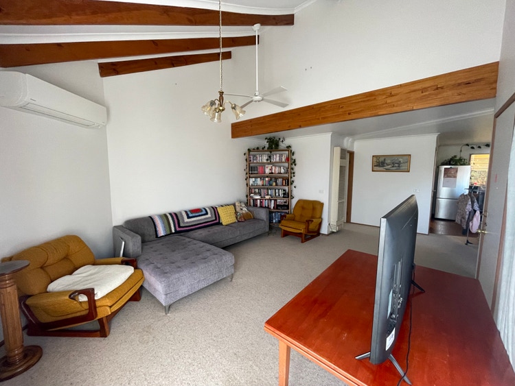Share house Lower Plenty, Melbourne | $200pw, 2 bedroom house ...