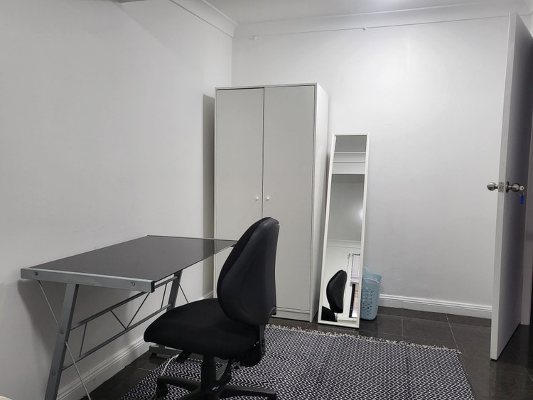 Share house Belmore, Sydney | $175pw, 4+ bedroom house ...