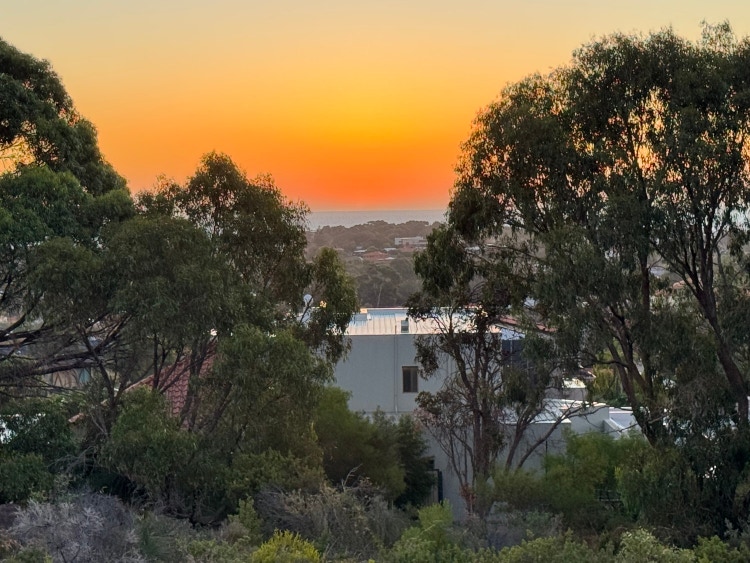 Share house Duncraig, Perth | $225pw, 4+ bedroom house ...