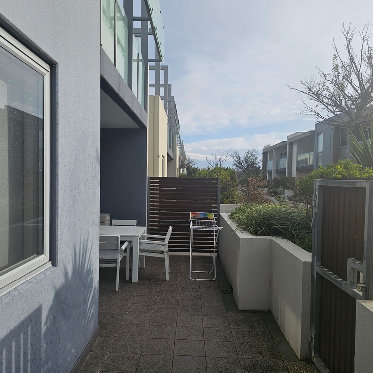 Share house Maidstone, Melbourne | $175pw, 2 bedroom apartment ...