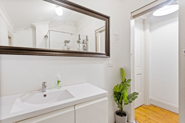 Share house Chippendale, Sydney | $335pw, 4+ bedroom house ...