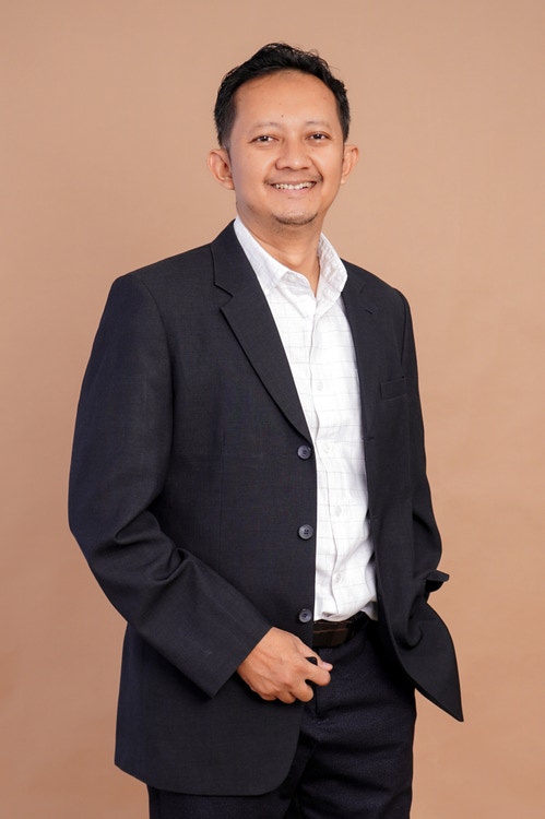 Indra, Man (str), 41 yrs + - Looking in Central Queensland ...