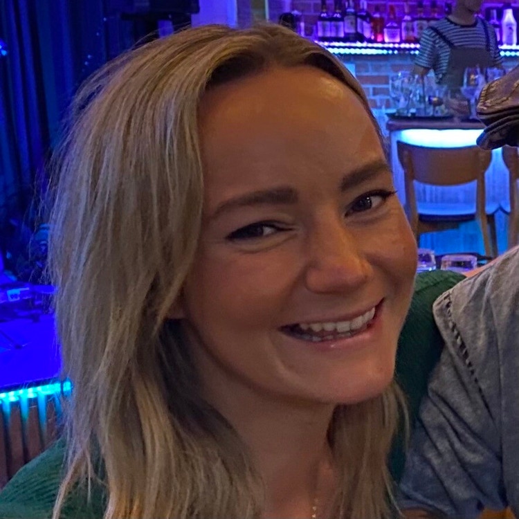 Ashlea, Woman (str), 31 – 35 yrs - Looking in Gold Coast ...