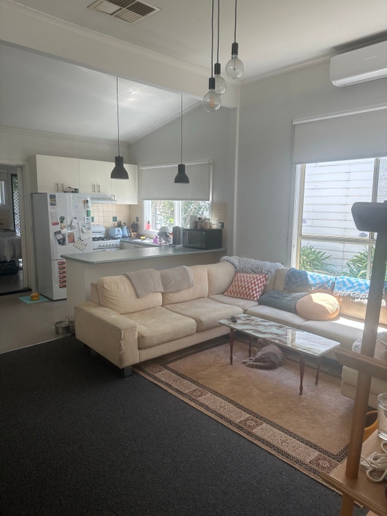 Share house Spotswood, Melbourne | $258pw, 2 bedroom house ...