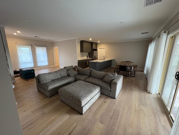 Share house Craigburn Farm, Adelaide | $280pw, 4+ bedroom house ...