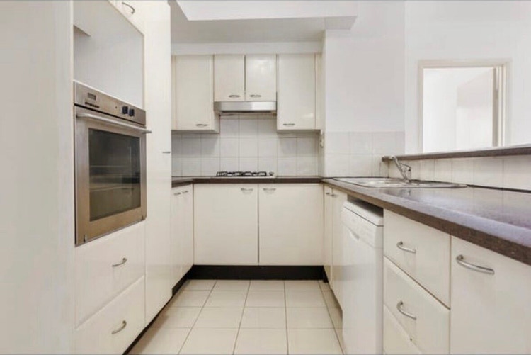 Share house Haymarket, Sydney | $675pw, 2 bedroom apartment ...