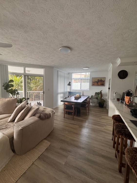 Share house Coolangatta, Gold Coast | $555pw, 3 bedroom apartment ...