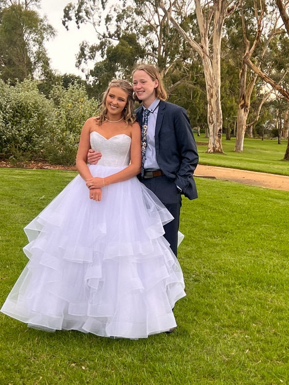 Emma, Woman (str), 18 – 24 yrs - Looking in Melbourne - Inner ...