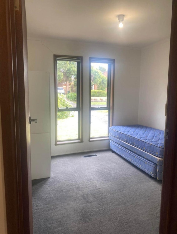 Share house Wheelers Hill, Melbourne | $198pw, 3 bedroom house ...