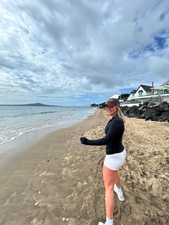 Kacie, Woman (str), 18 – 24 yrs - Looking in Gold Coast ...