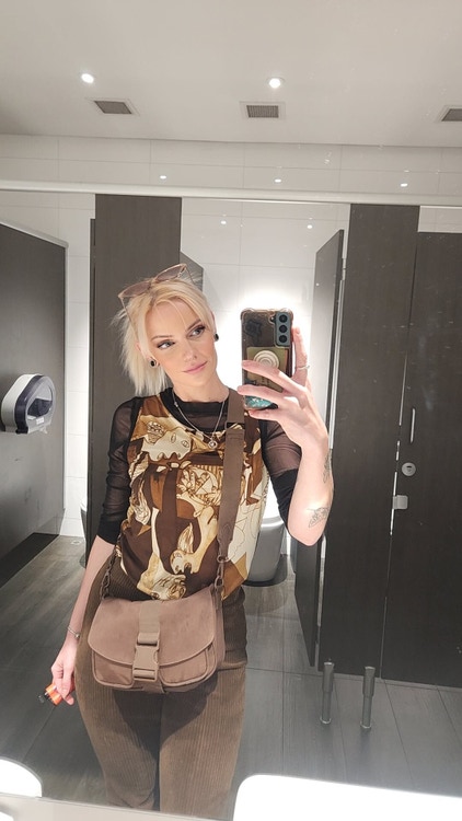 Carlee, 25 – 30 yrs - Looking in Perth - South East | FlatmateFinders ...
