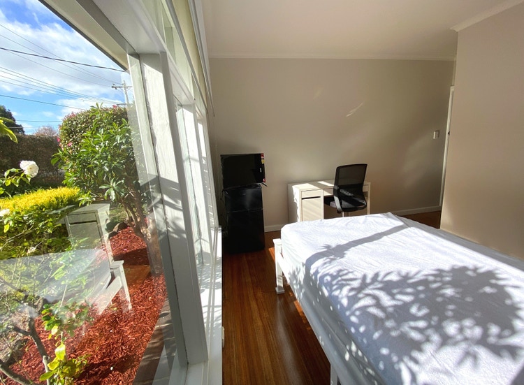 Share house Mulgrave, Melbourne | $330pw, 4+ bedroom house ...