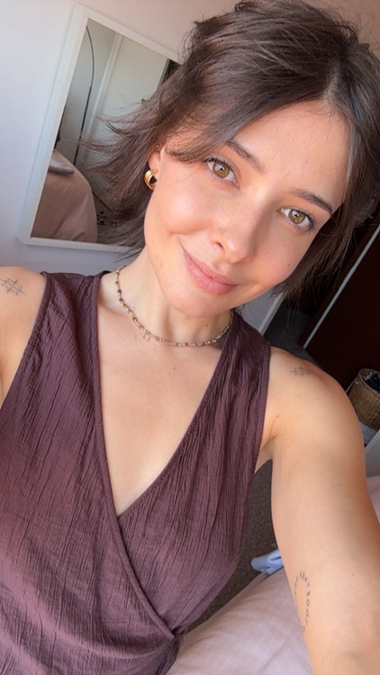 Danielle, Woman (str), 25 – 30 yrs - Looking in Wollongong and ...