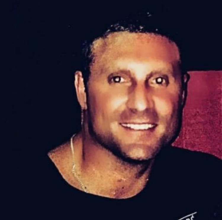 Tim, Man (str), 41 yrs + - Looking in Newcastle and Lake Macquarie ...