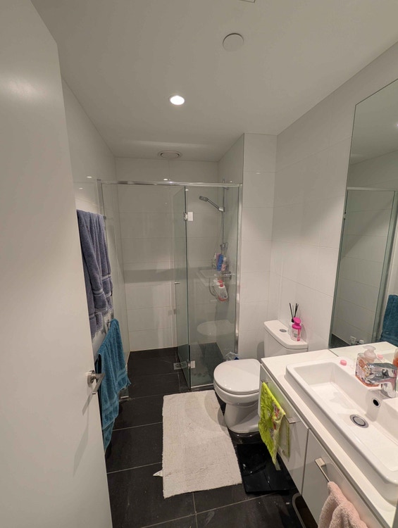 Share house Southbank, Melbourne | $351pw, 2 bedroom apartment ...