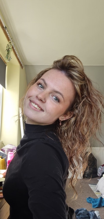 Rachel, Woman (str), 18 to 24 yrs - Looking in Perth - Inner ...