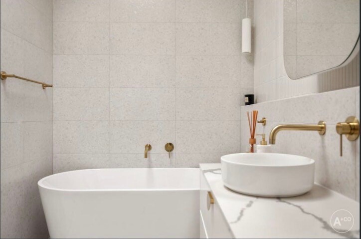 Share house Chifley, Sydney | $375pw, 4+ bedroom house ...