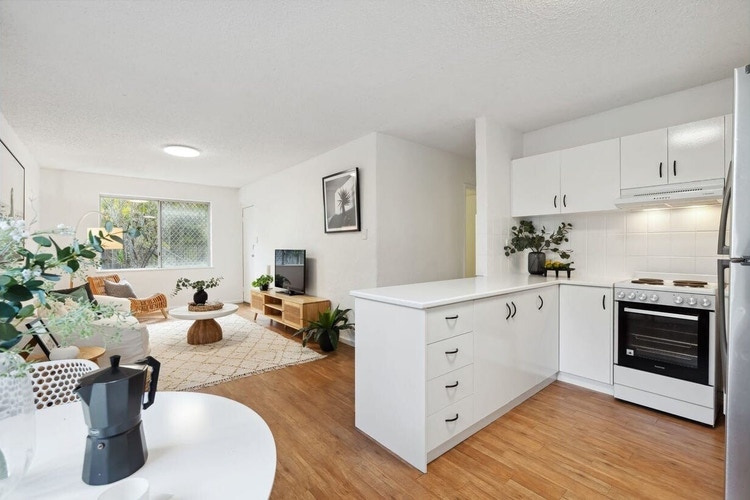 Share house Wembley, Perth | $350pw, 2 bedroom apartment ...