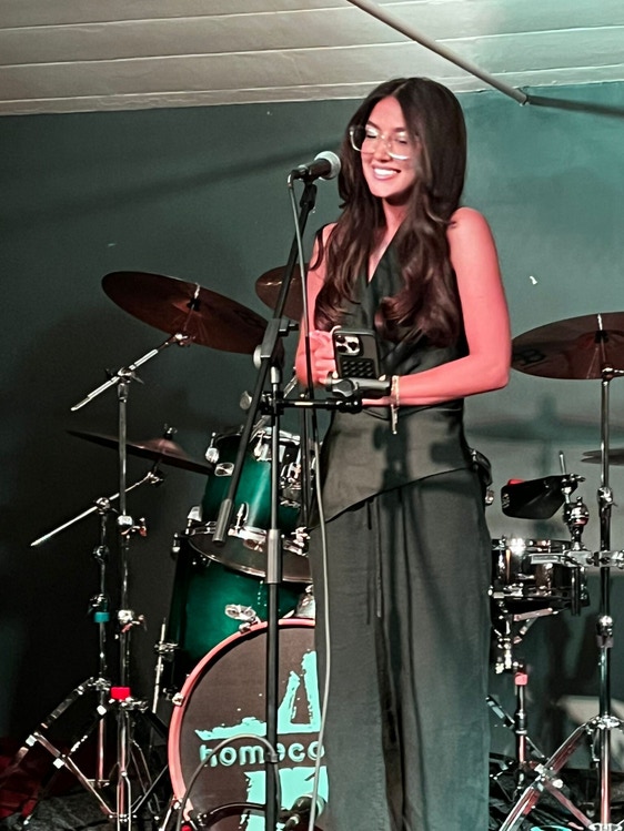 Amelia, Woman (str), 18 – 24 yrs - Looking in Sydney - Eastern Suburbs ...