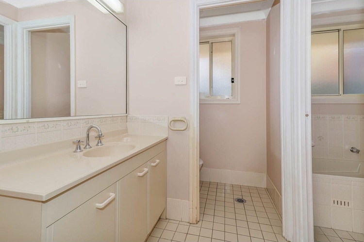 Share house Cranebrook, Sydney | $300pw, 3 bedroom house ...