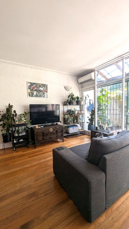 Share house Fitzroy, Melbourne | $310pw, 2 bedroom house ...