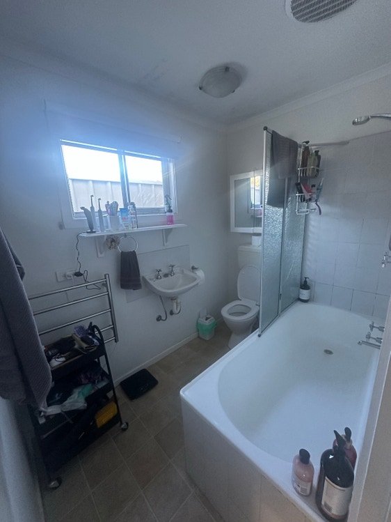Share house Spotswood, Melbourne | $258pw, 2 bedroom house ...