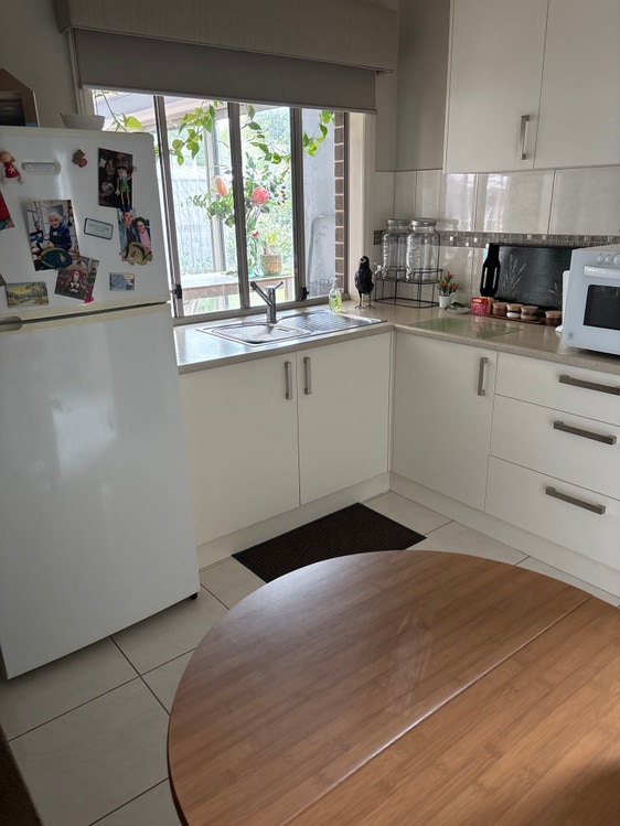 Share house Pakenham, Melbourne | $375pw, 2 bedroom house ...