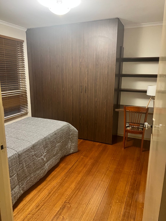 Share house Scoresby, Melbourne | $155pw, 3 bedroom house ...