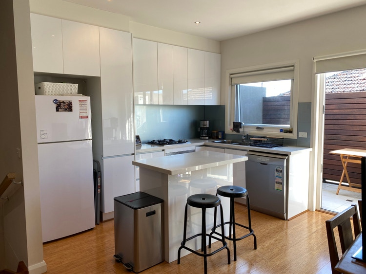 Share house Brunswick West, Melbourne | $290pw, 2 bedroom apartment ...