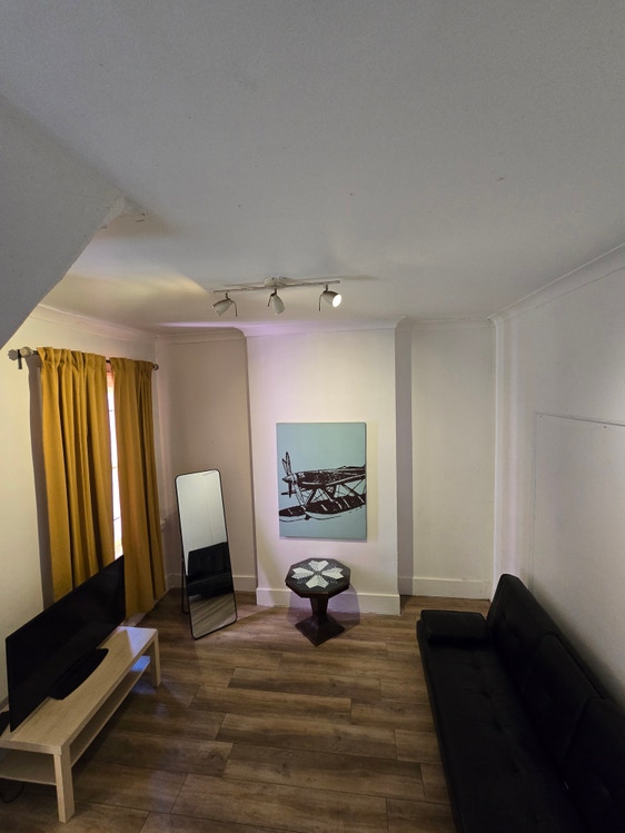 Share house Ultimo, Sydney | $215pw, 4+ bedroom house | FlatmateFinders ...