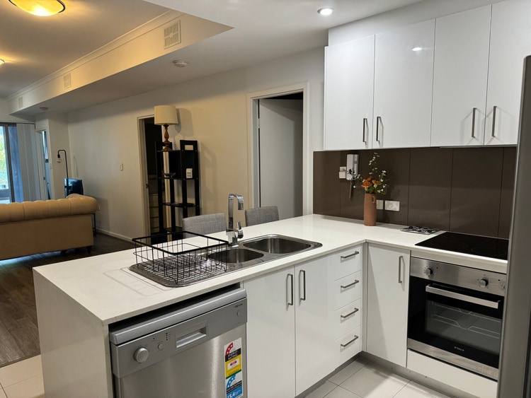 Share house Leederville, Perth | $315pw, 2 bedroom apartment ...