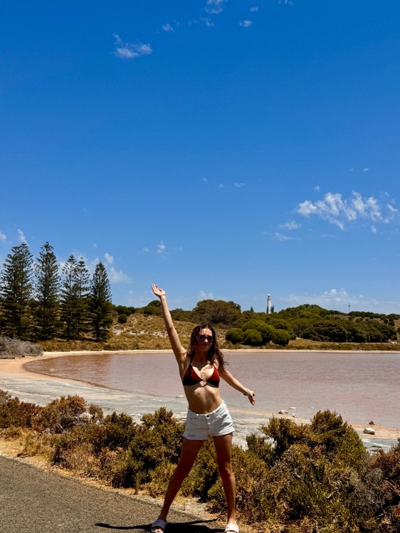 Stella, 18 – 24 yrs - Looking in Perth - South West | FlatmateFinders ...