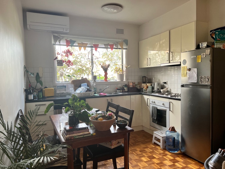 Share house Brunswick West, Melbourne | $200pw, 2 bedroom apartment ...