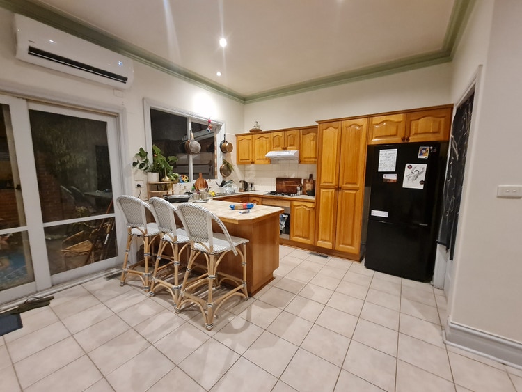 Share house Fitzroy North, Melbourne | $400pw, 3 bedroom house ...