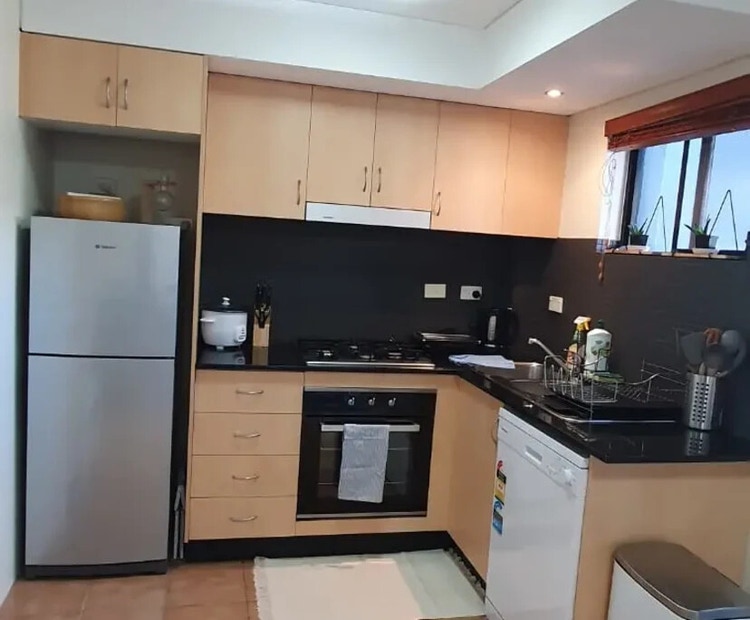 Share house Camperdown, Sydney | $385pw, 2 bedroom apartment ...