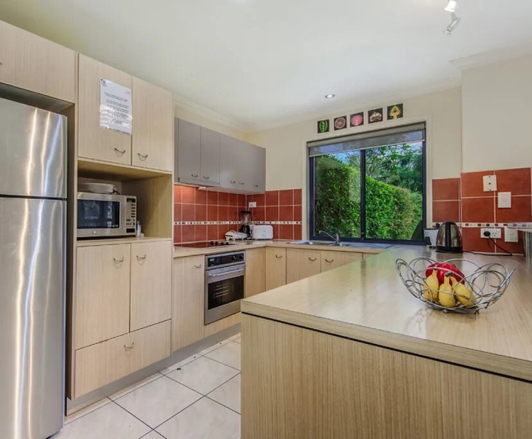 Share house Robina, Gold Coast | $335pw, 4+ bedroom house ...