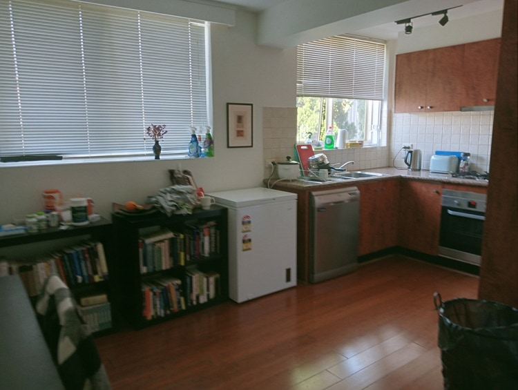 Share house Fitzroy North, Melbourne | $275pw, 2 bedroom apartment ...