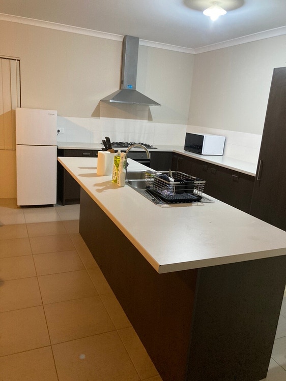Share house Beckenham, Perth | $185pw, 4+ bedroom house ...