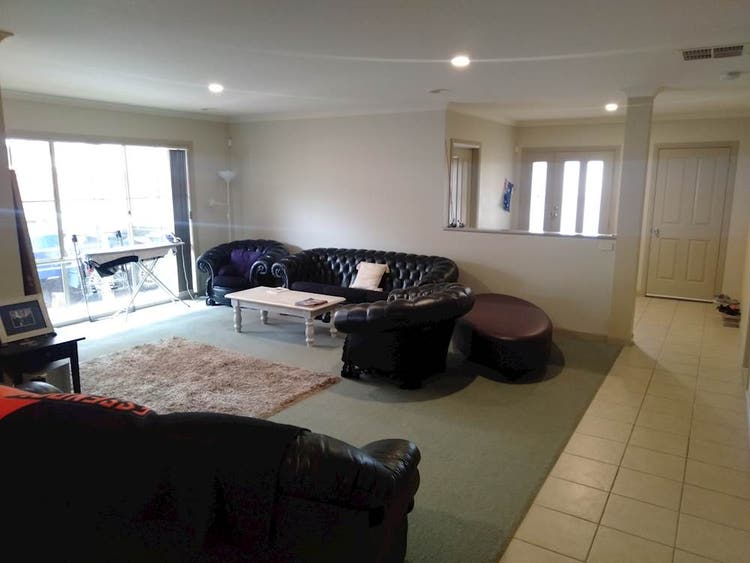 Share house Point Cook, Melbourne | $260pw, 4+ bedroom house ...